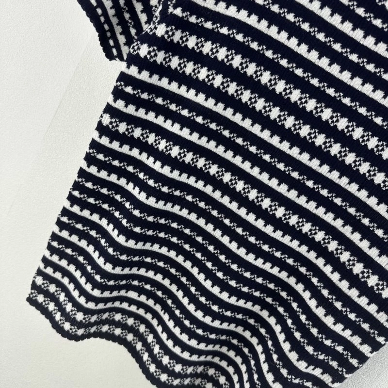 Top match Louis Vuitton T-Shirts