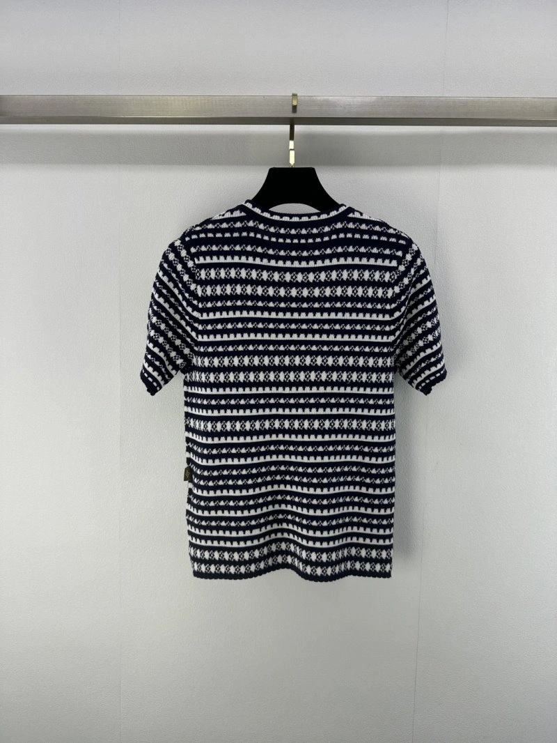 Top match Louis Vuitton T-Shirts