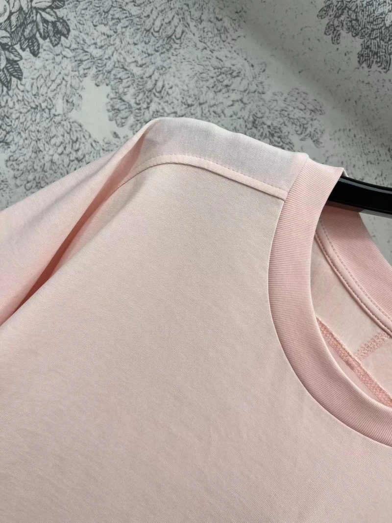 Official Louis Vuitton T-Shirts