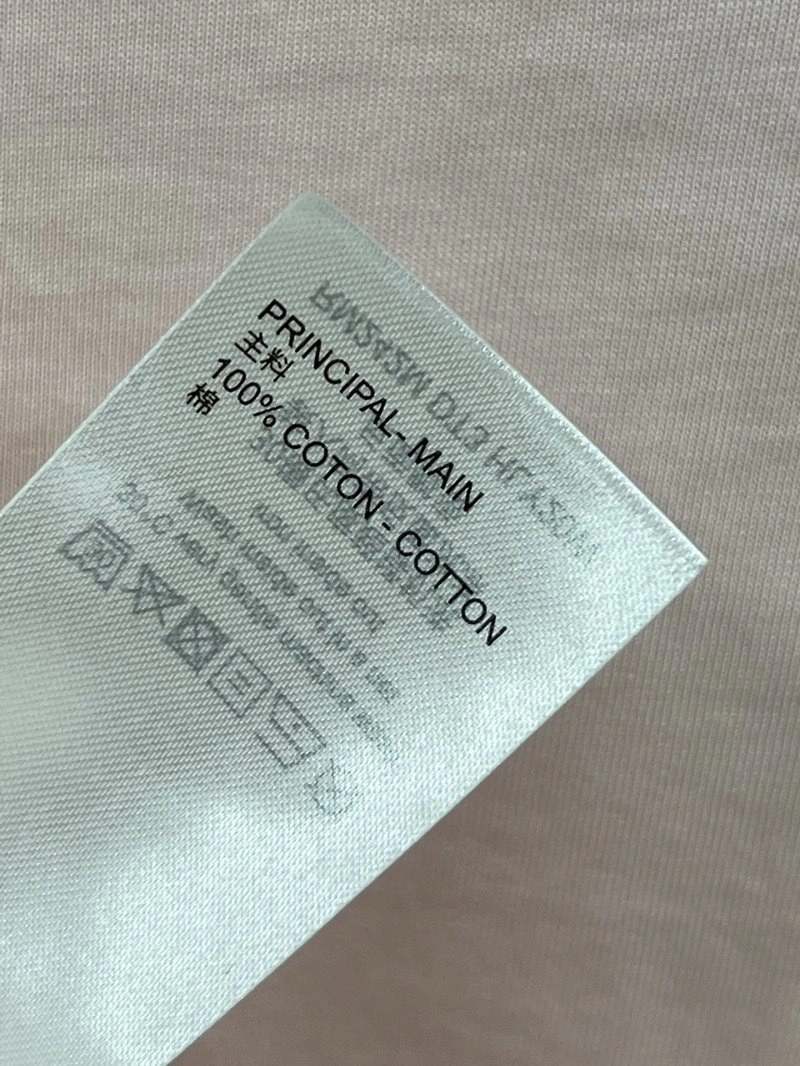 Official Louis Vuitton T-Shirts
