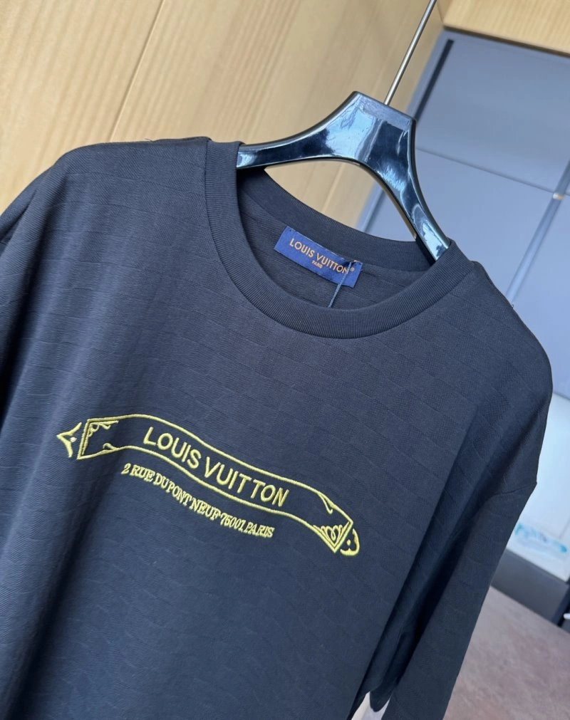 Original Louis Vuitton T-Shirts