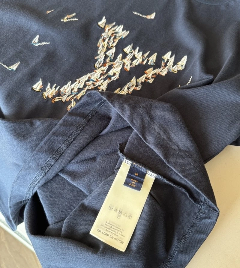 Bargain Louis Vuitton T-Shirts