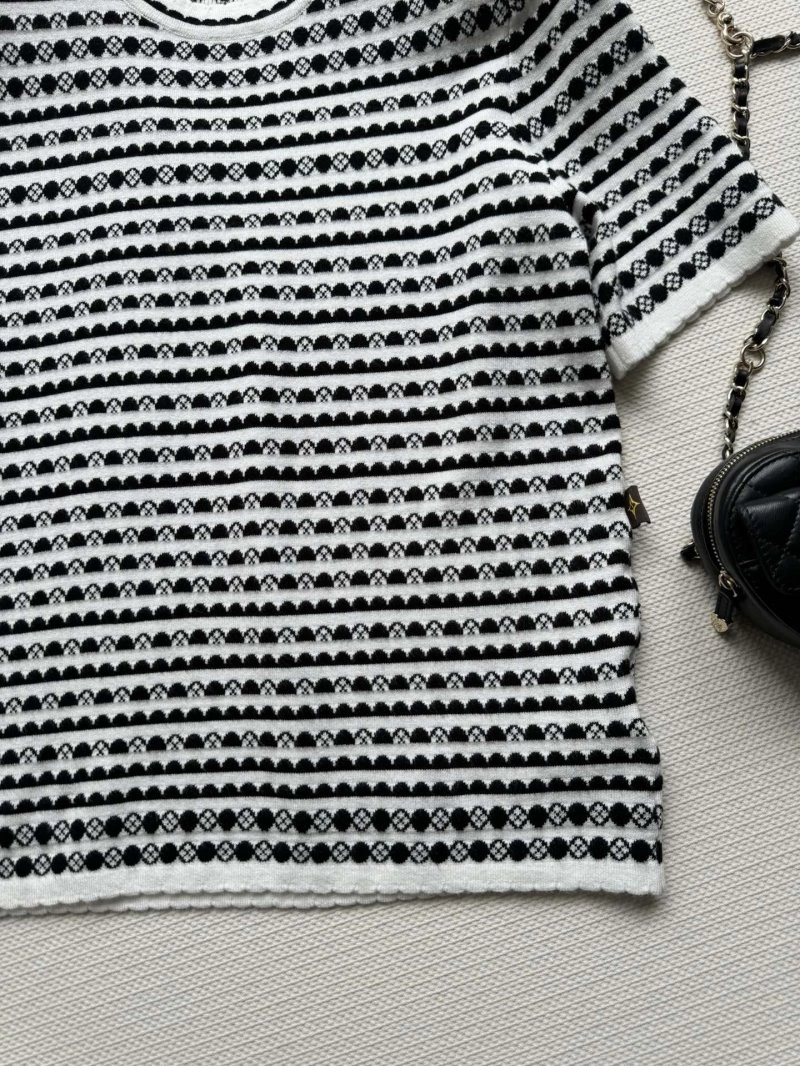 Inexpensive Louis Vuitton T-Shirts
