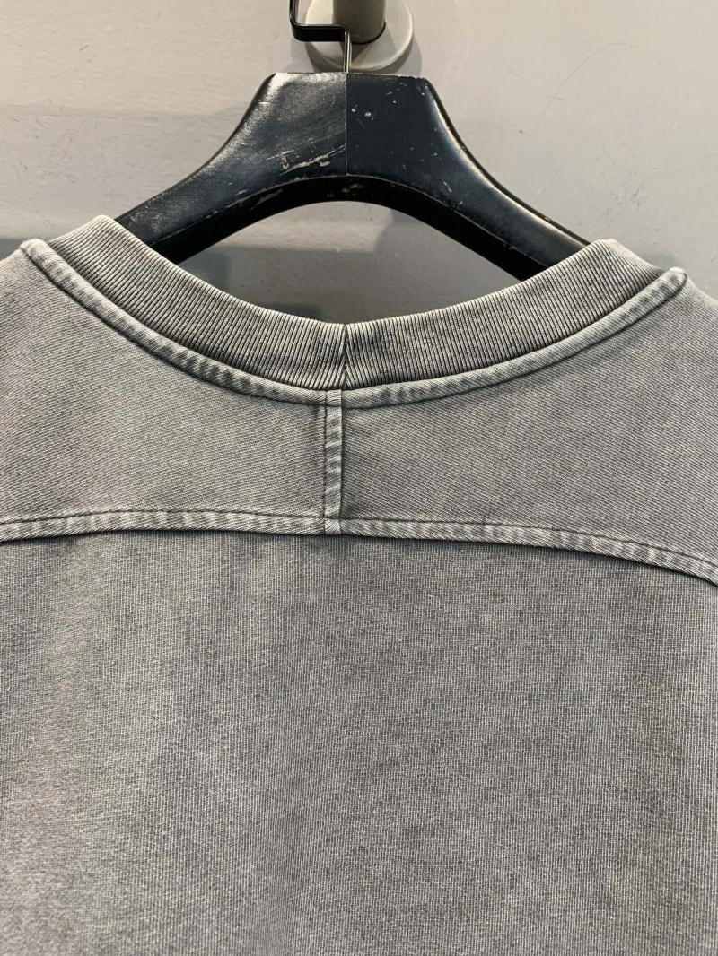 Low-cost Louis Vuitton T-Shirts