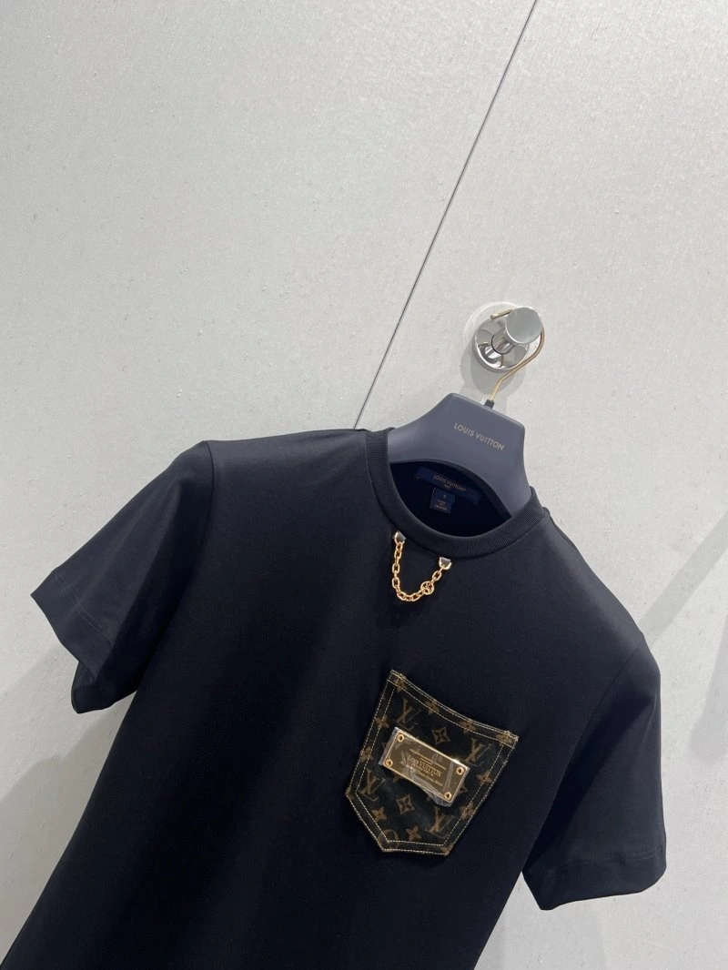Perfect replica Louis Vuitton T-Shirts