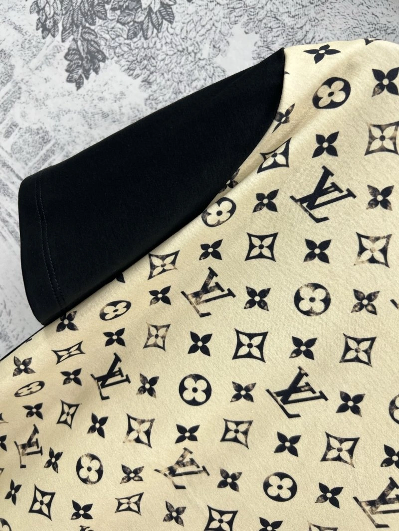 High accuracy Louis Vuitton T-Shirts