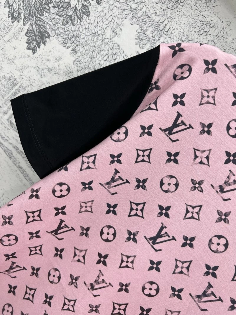 Official Louis Vuitton T-Shirts
