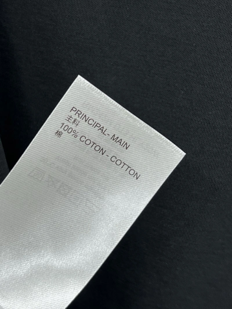 Official Louis Vuitton T-Shirts