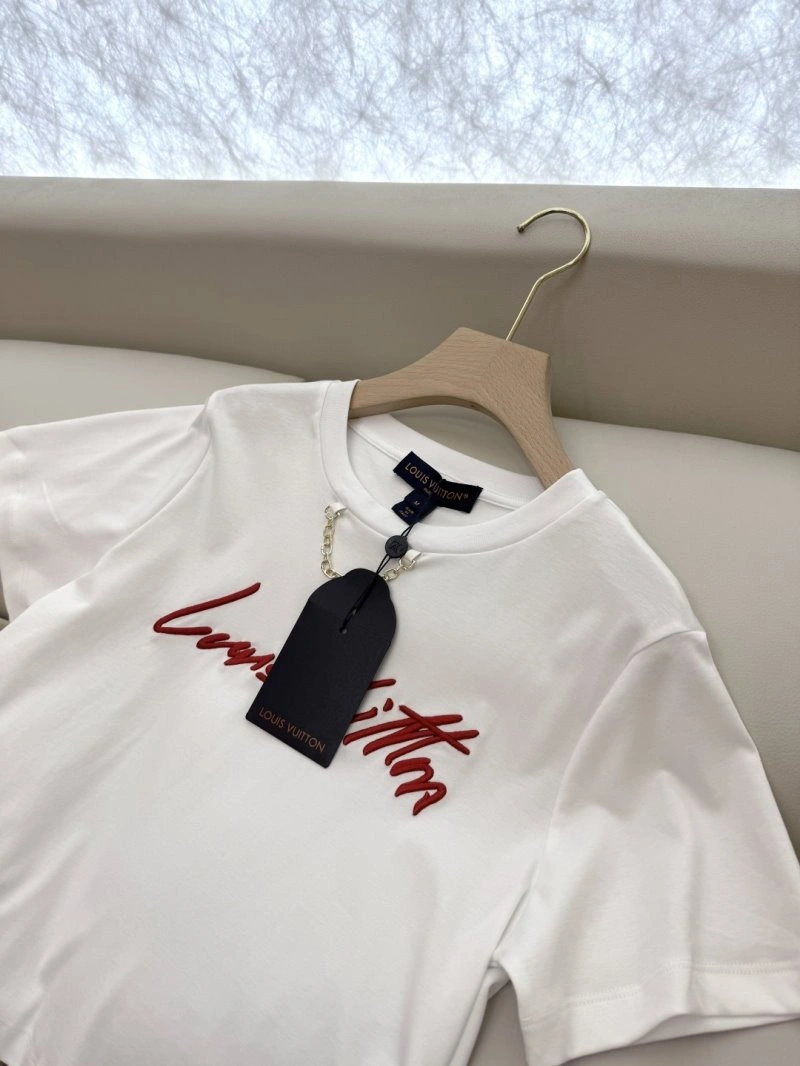Bargain Louis Vuitton T-Shirts