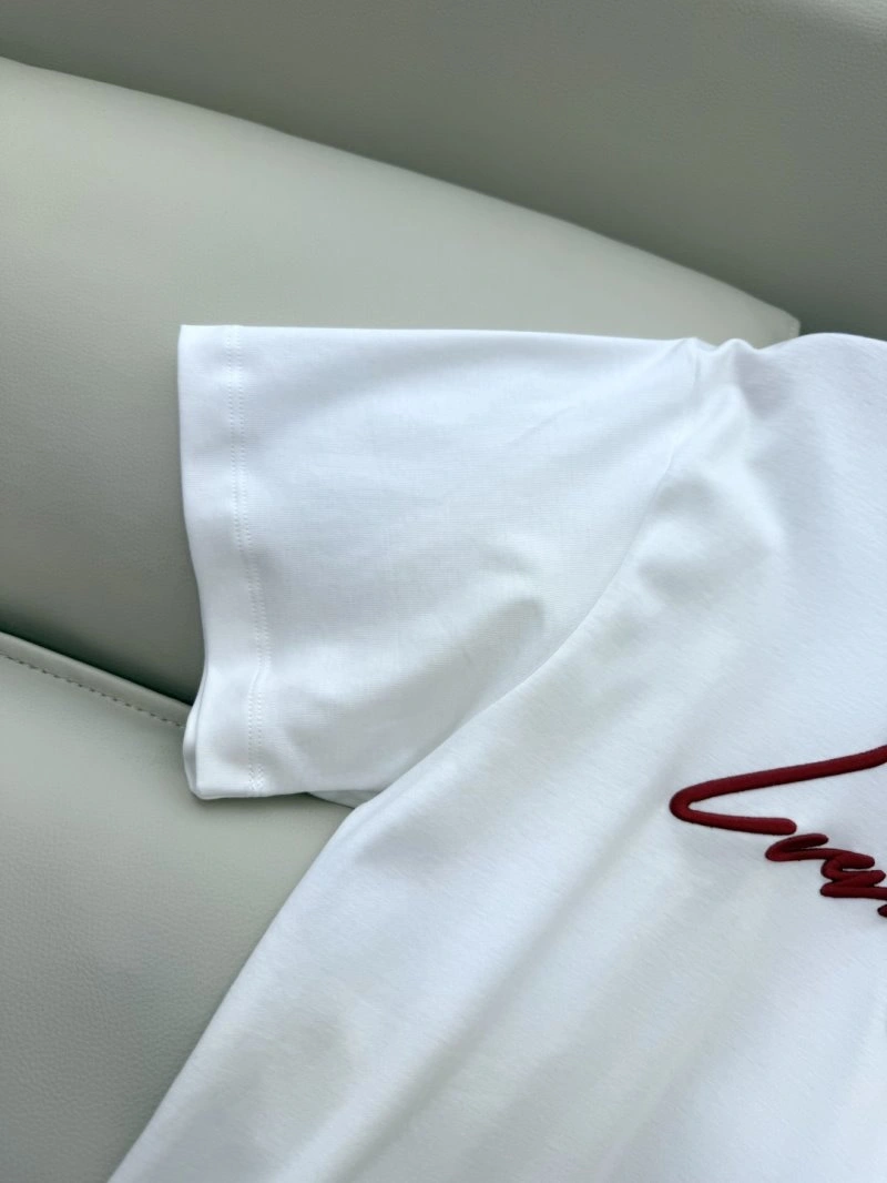 High fidelity Louis Vuitton T-Shirts