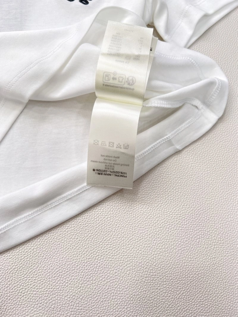 Cut-rate Louis Vuitton T-Shirts
