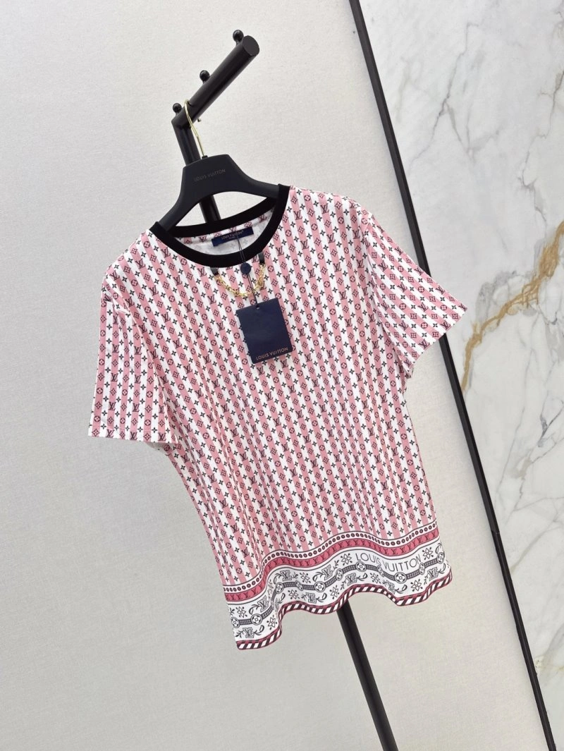 Value-priced Louis Vuitton T-Shirts