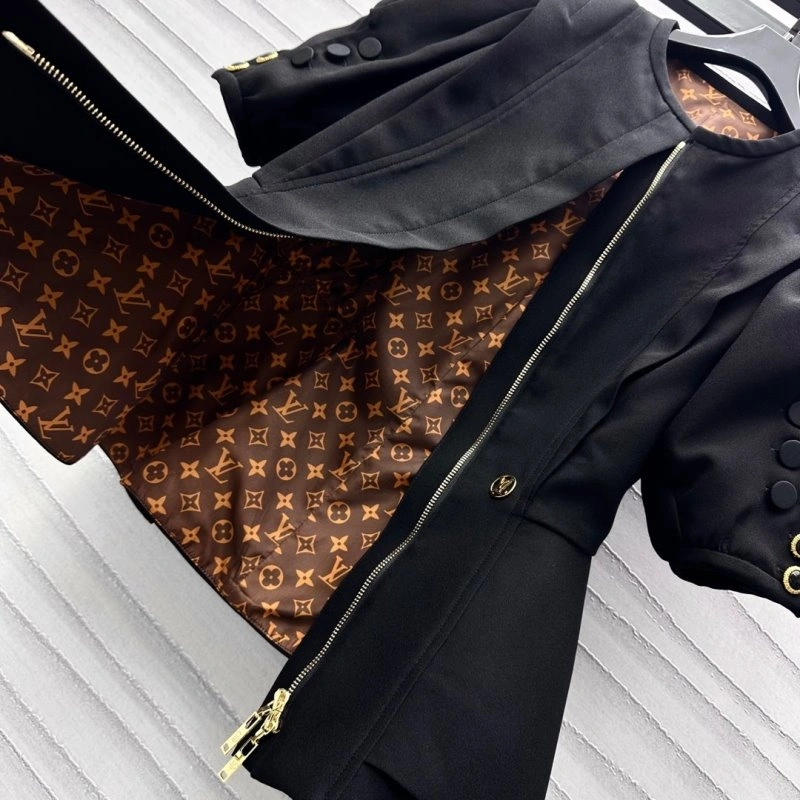 Cut-rate Louis Vuitton T-Shirts