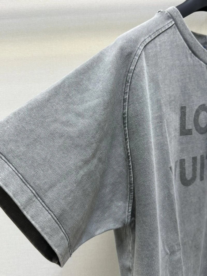 Inexpensive Louis Vuitton T-Shirts