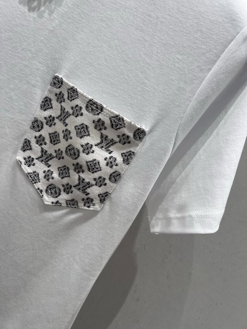 Top match Louis Vuitton T-Shirts