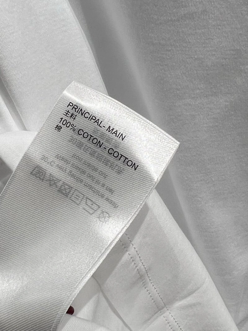 Top match Louis Vuitton T-Shirts