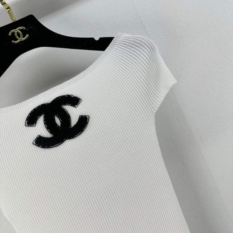 Top match Louis Vuitton T-Shirts
