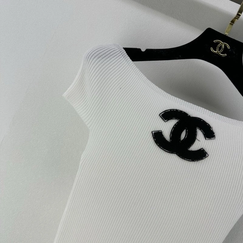 Top match Louis Vuitton T-Shirts