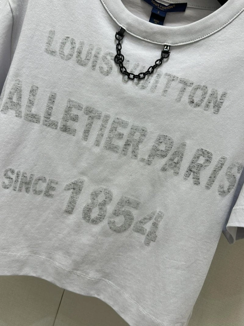 Top match Louis Vuitton T-Shirts