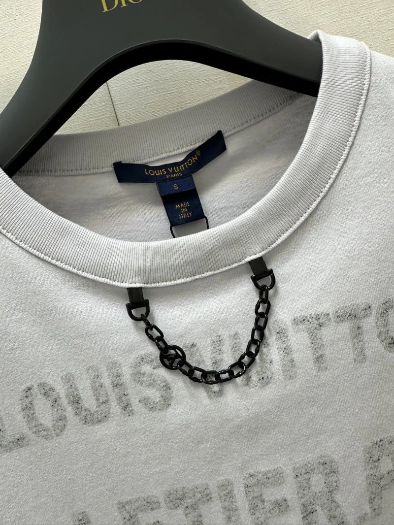 Top match Louis Vuitton T-Shirts