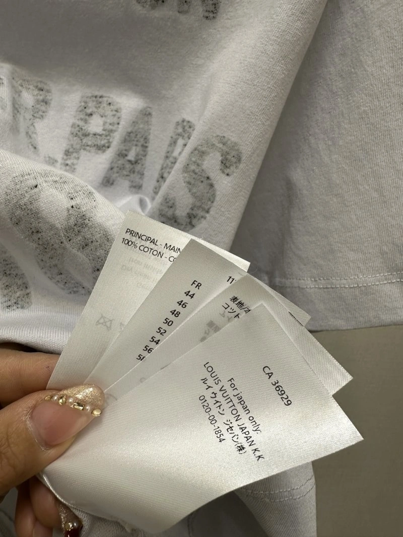 Top match Louis Vuitton T-Shirts