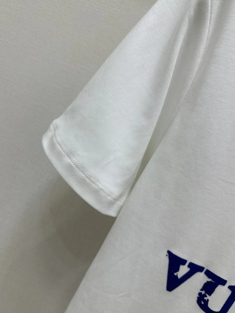 Low-cost Louis Vuitton T-Shirts