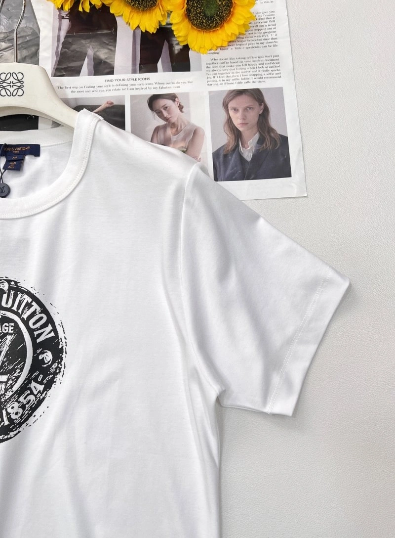 Perfect replica Louis Vuitton T-Shirts