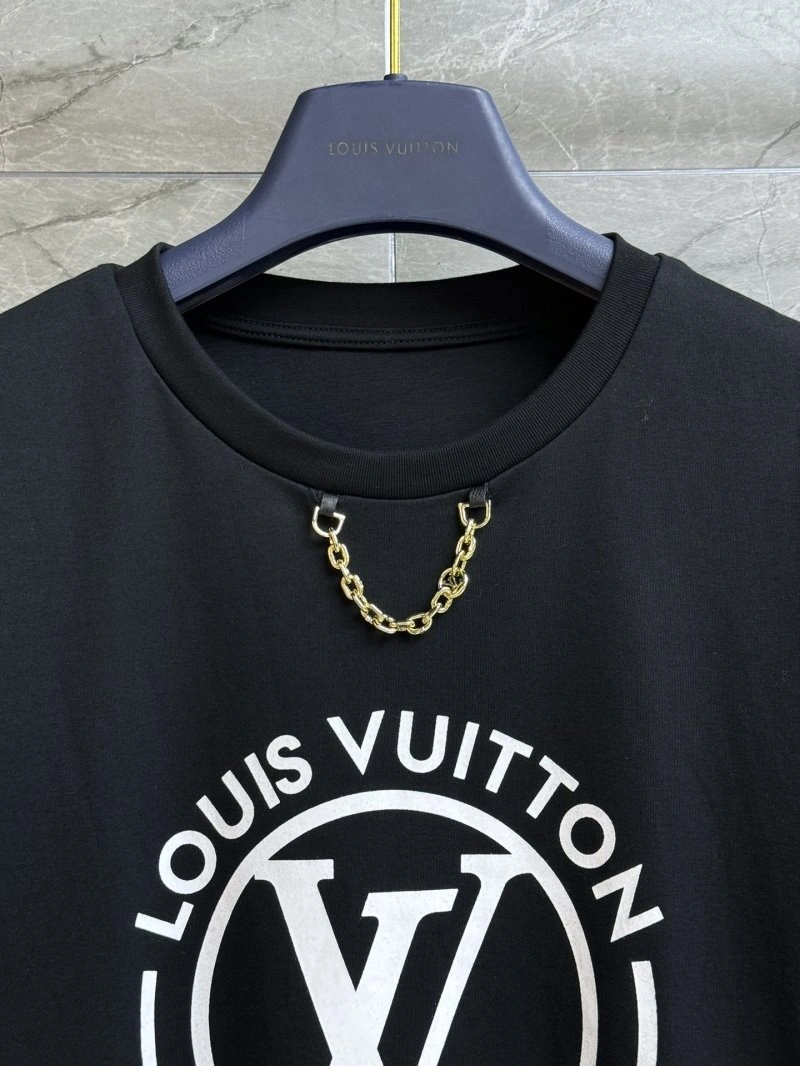Low-cost Louis Vuitton T-Shirts