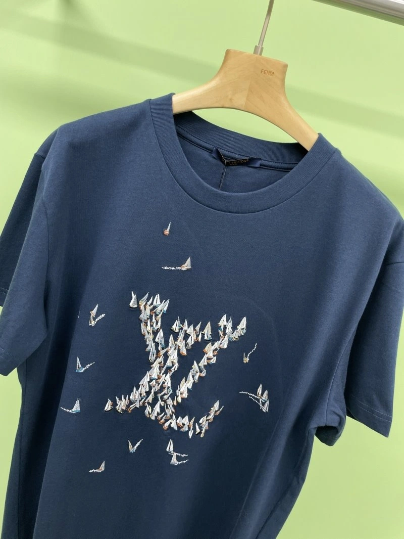 High accuracy Louis Vuitton T-Shirts