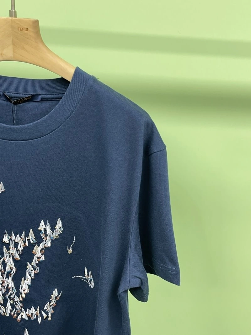 High accuracy Louis Vuitton T-Shirts