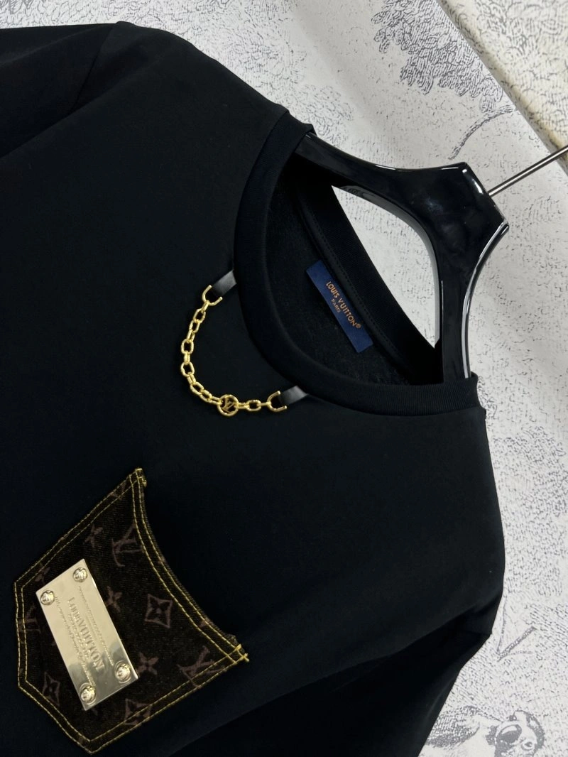 High accuracy Louis Vuitton T-Shirts