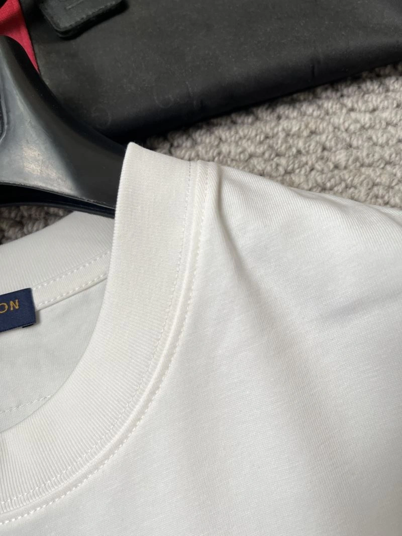 Brand-authenticated Louis Vuitton T-Shirts
