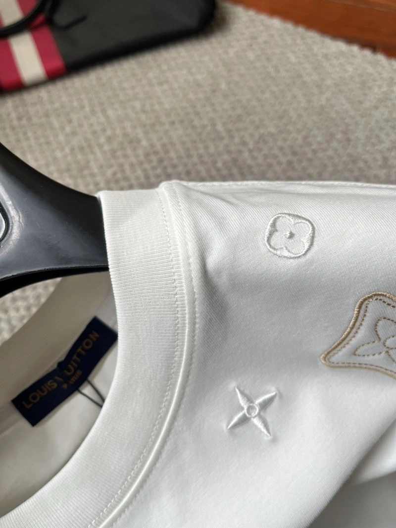 Cut-rate Louis Vuitton T-Shirts