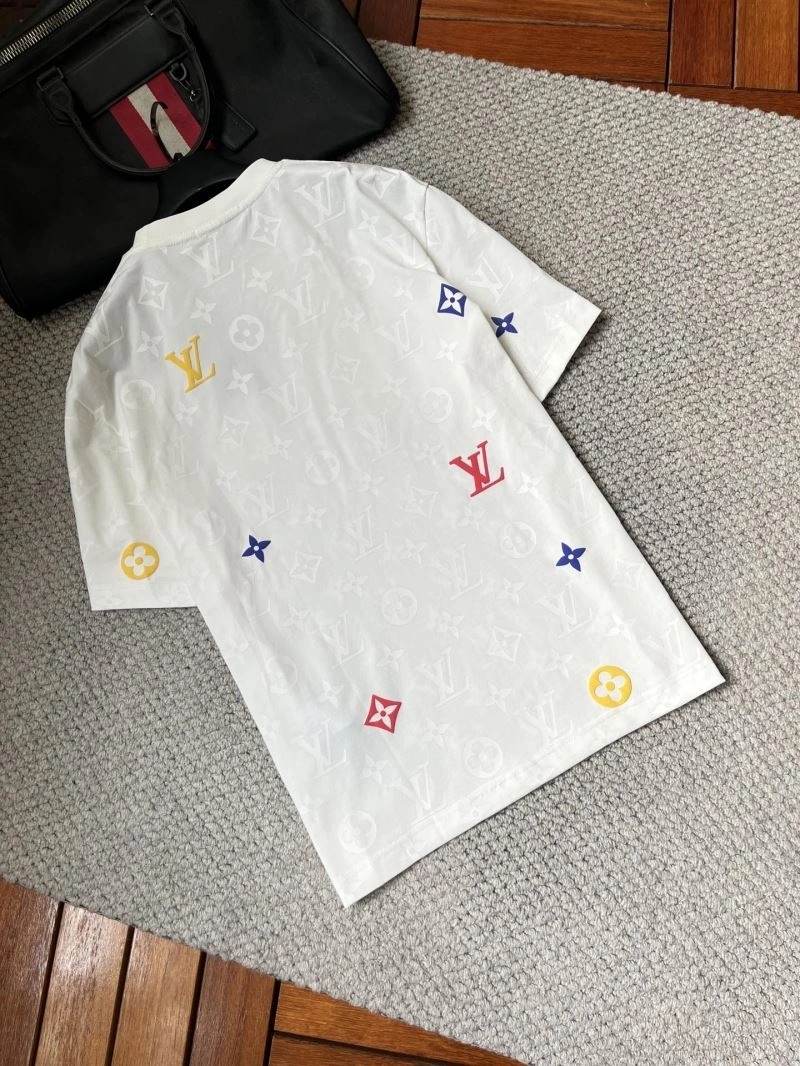 Bargain Louis Vuitton T-Shirts