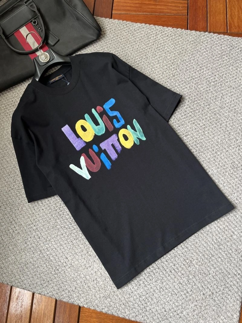 High accuracy Louis Vuitton T-Shirts