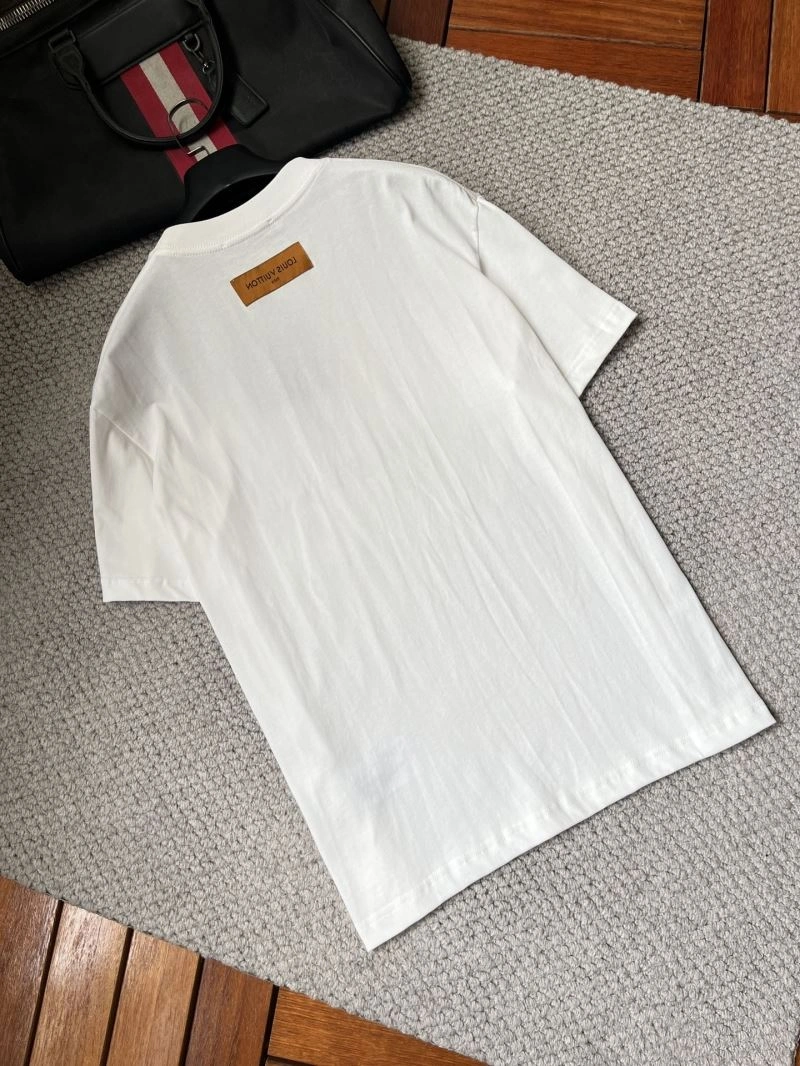 High accuracy Louis Vuitton T-Shirts