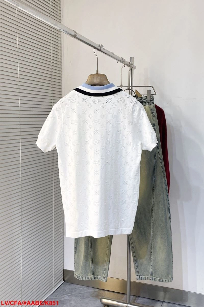 Bargain Louis Vuitton T-Shirts