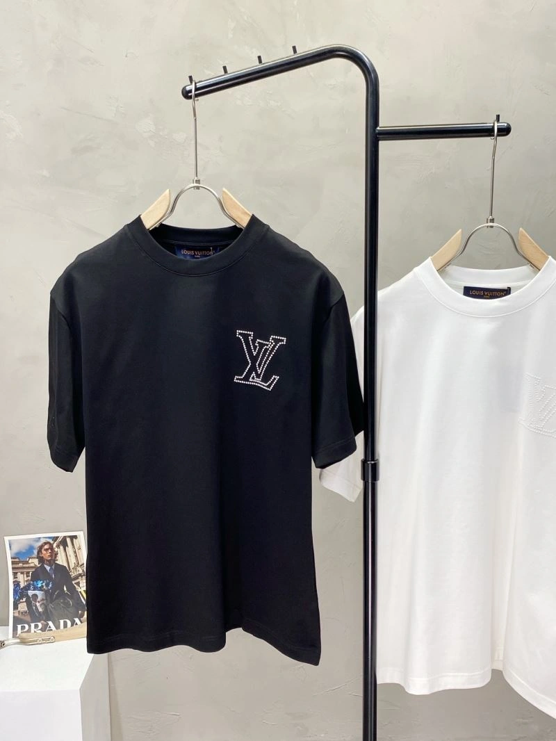 High accuracy Louis Vuitton T-Shirts