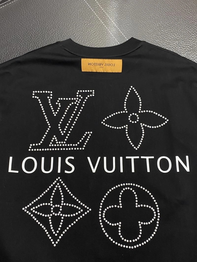 High accuracy Louis Vuitton T-Shirts