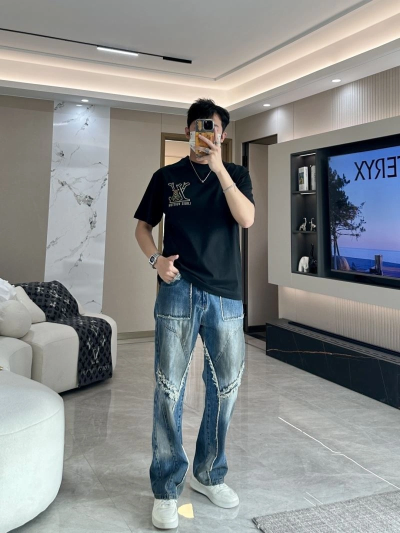 Inexpensive Louis Vuitton T-Shirts