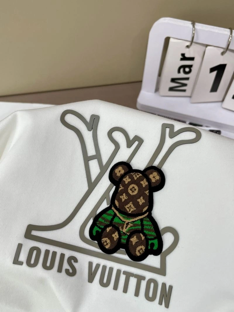 Top mirror Louis Vuitton T-Shirts