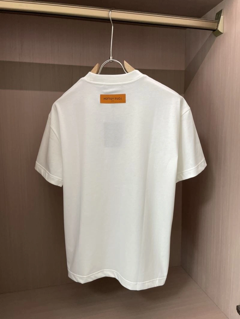 Precise copy Louis Vuitton T-Shirts