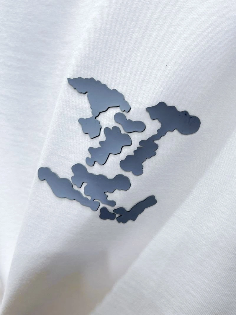Exact replica Louis Vuitton T-Shirts