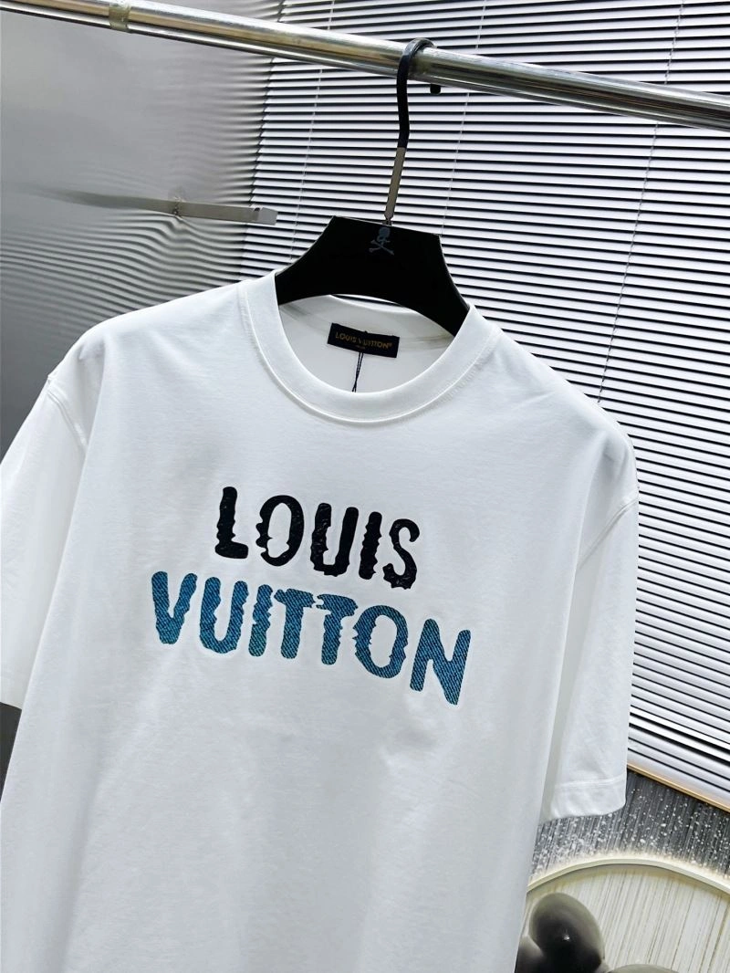 Low-cost Louis Vuitton T-Shirts