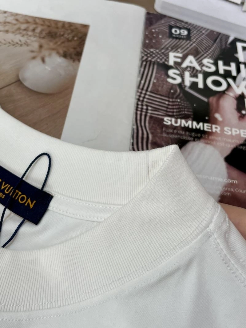 Factory-made Louis Vuitton T-Shirts