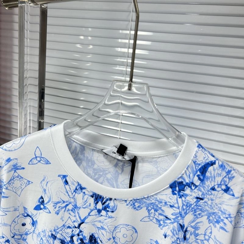 Inexpensive Louis Vuitton T-Shirts