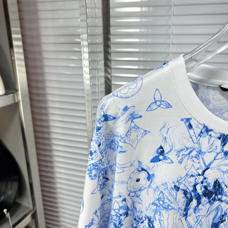 Inexpensive Louis Vuitton T-Shirts