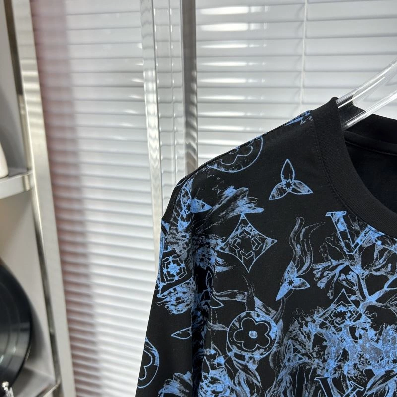 Official Louis Vuitton T-Shirts