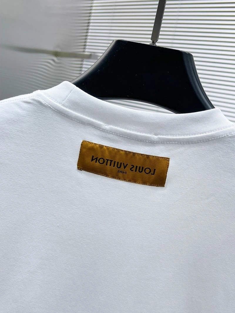 Top mirror Louis Vuitton T-Shirts