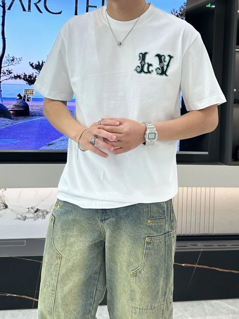 1:1 copy Louis Vuitton T-Shirts